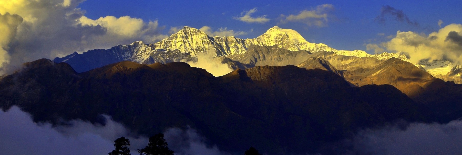 DARWA PASS TREK | WhiteMagic